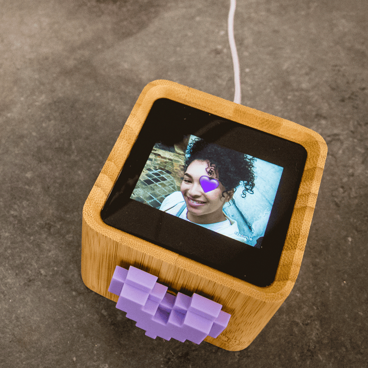 #1 Digital Picture Box | Long Distance Gift | Best-Seller 2025 – Lovebox